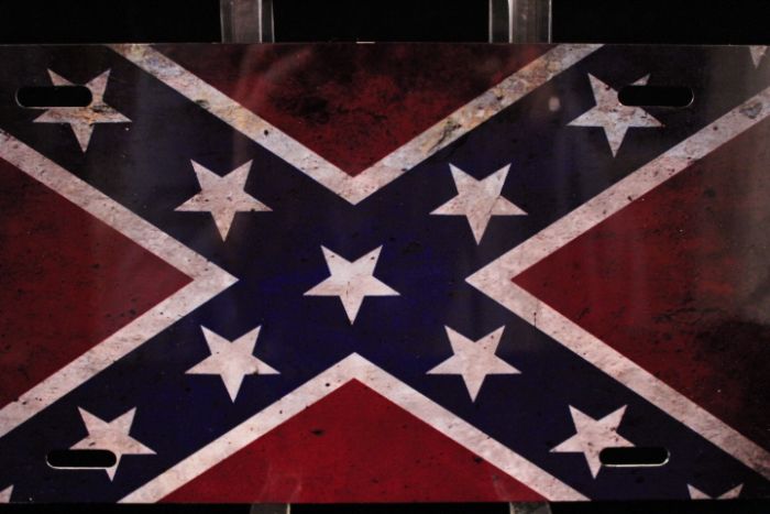 Acquire Confederate Flag License Plate for History Buffs