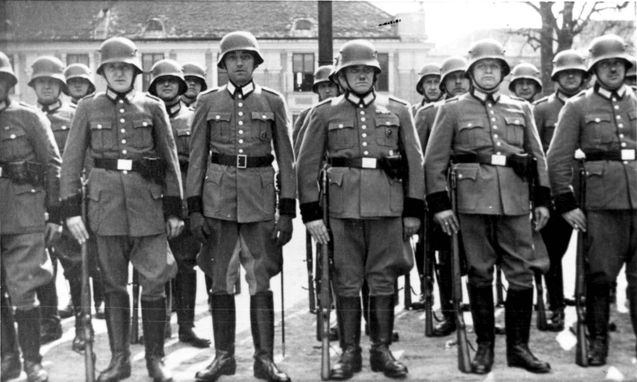 Outstanding Minty WWII German M-42 Double Decal Field Police Helmet ...