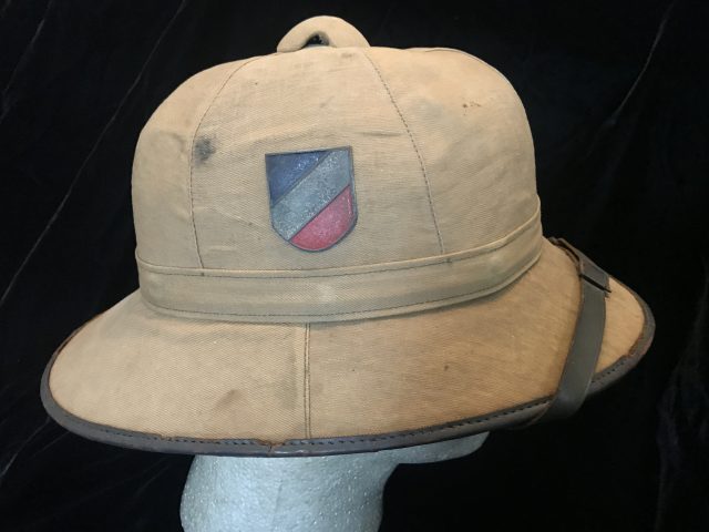 WWII German Army (Heer) First Pattern Tropical Pith Helmet (Tropenhelm)