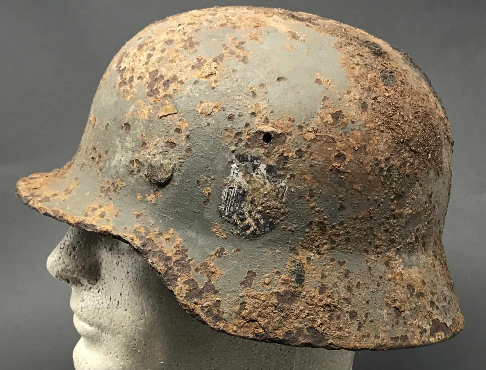 WWII M35 German Helmet: A Secure Collectible Piece