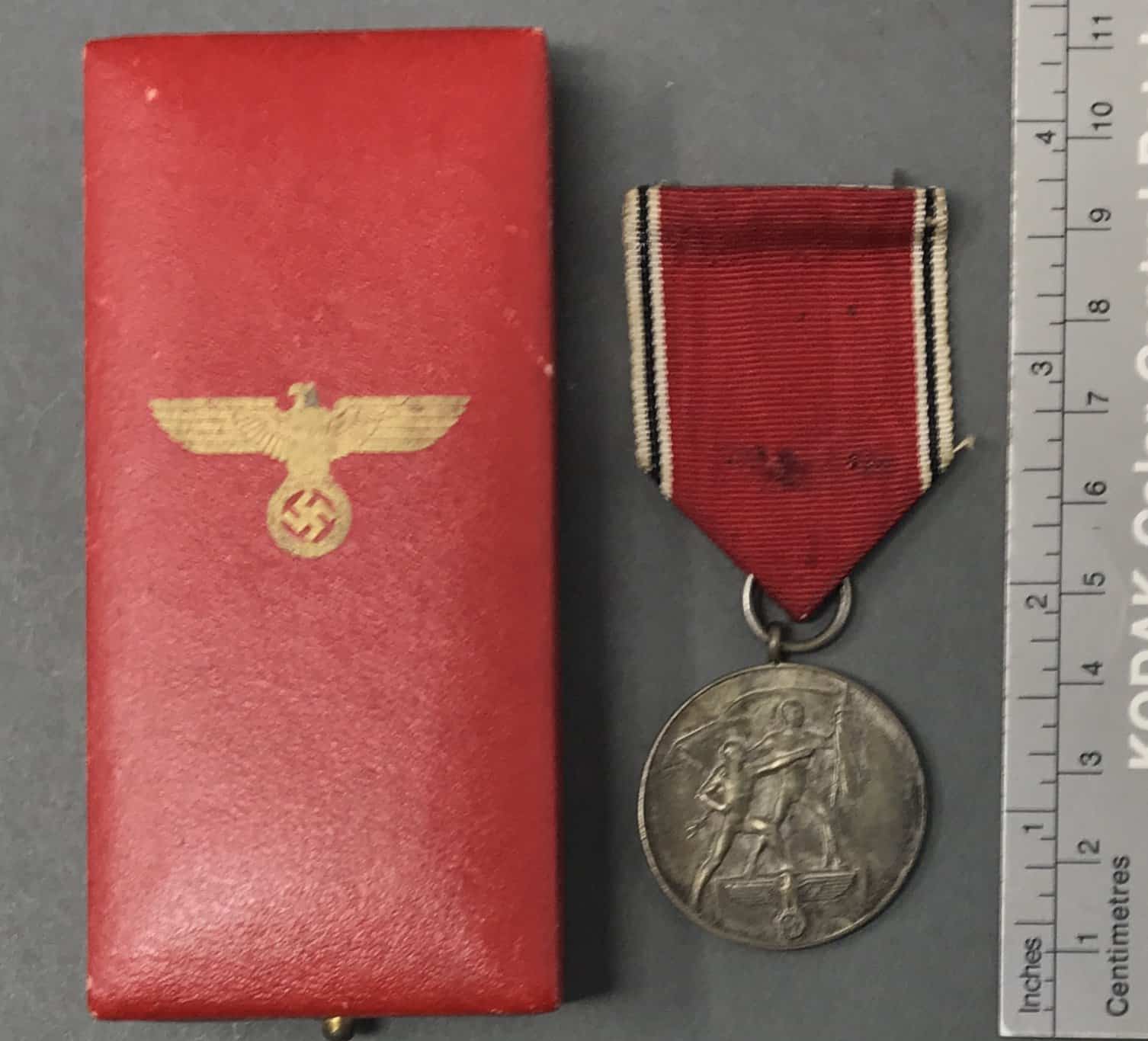Rare 1938 WWII Anschluss Medal - German Collectible