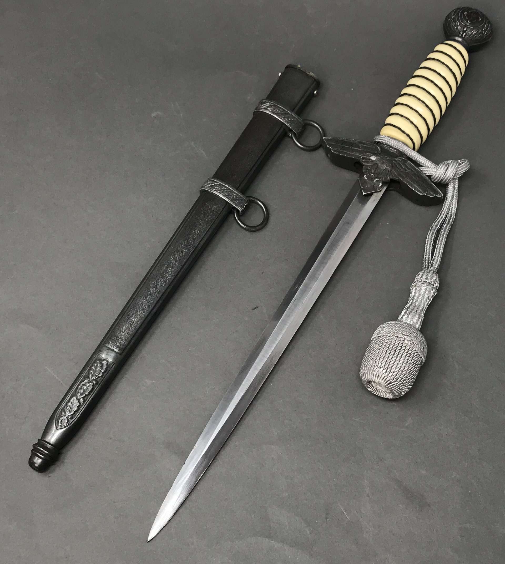 Unlock Genuine WWII German 2nd Model Luftwaffe Dagger Relic