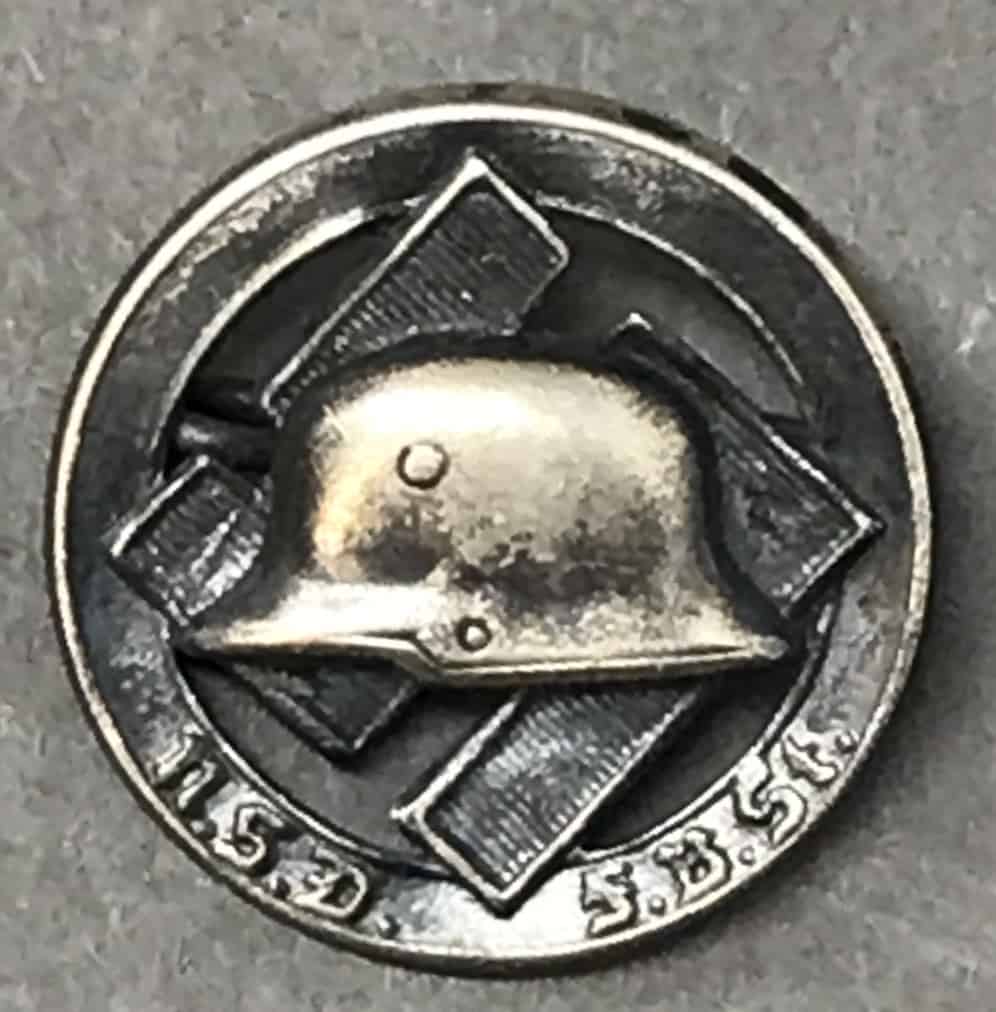 WWII Stahlhelm Veterans' Lapel Pin: A Piece of History