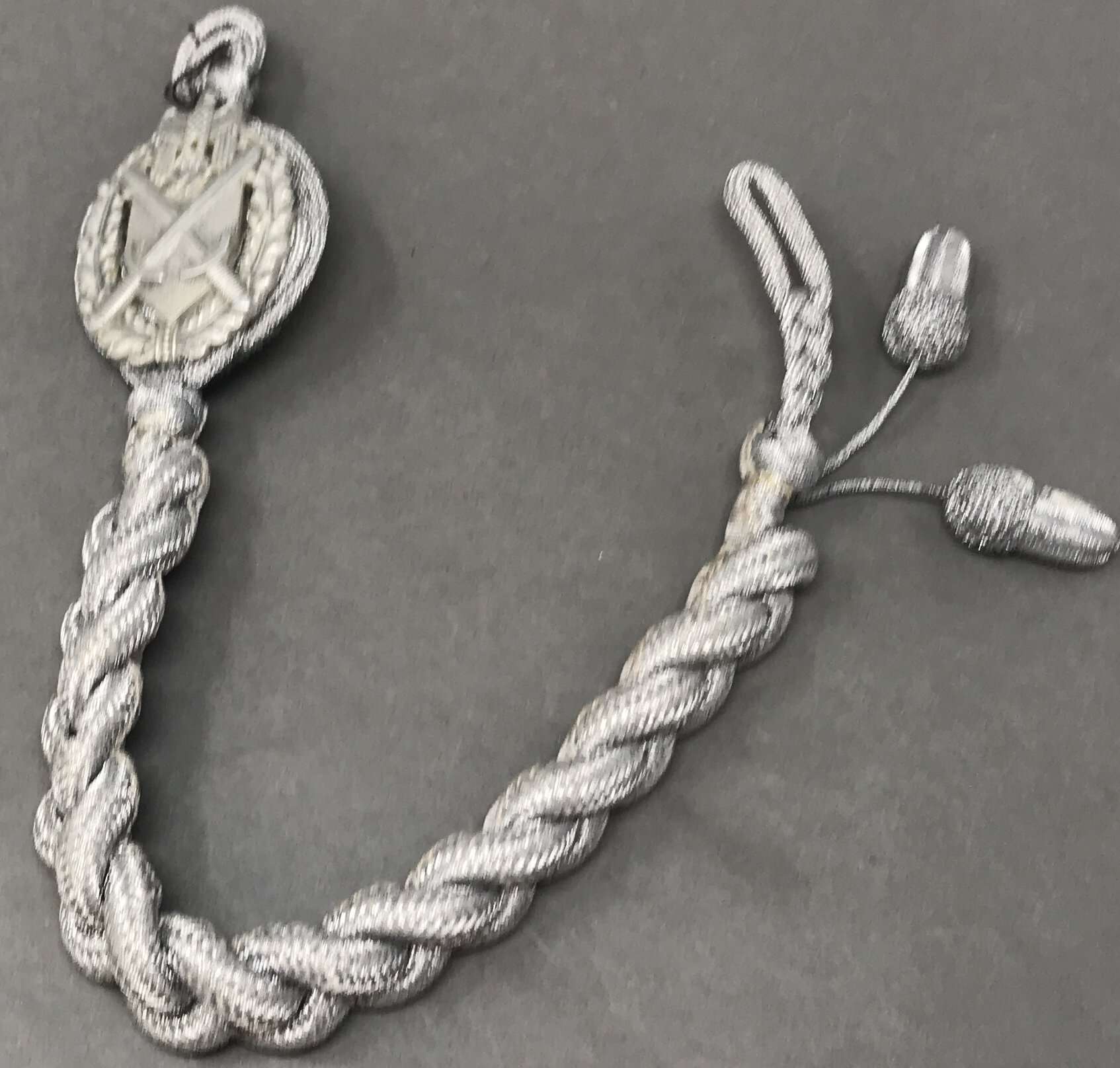 WWII German Army Lanyard: Own a Historic Piece