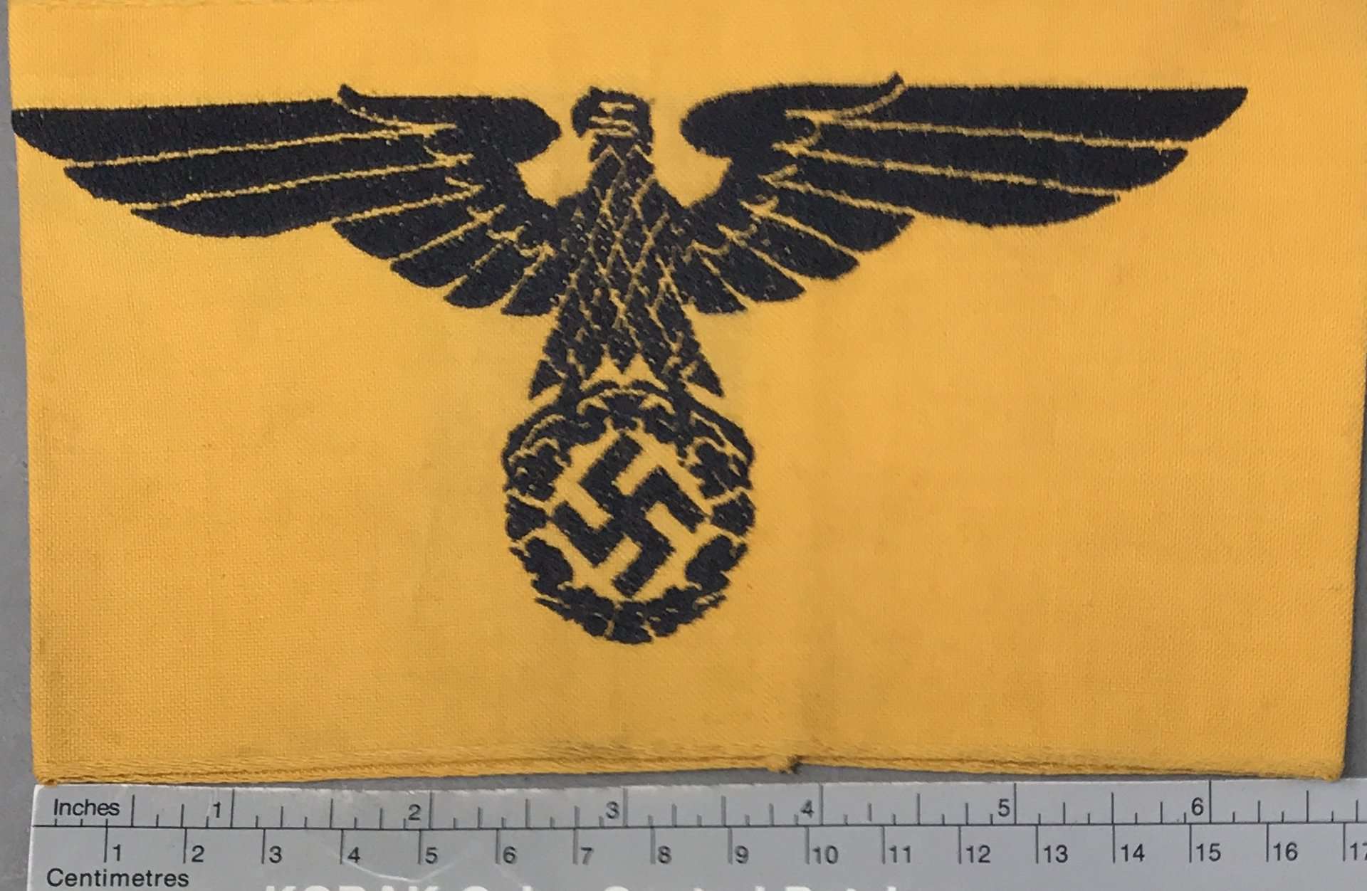 WWII German Arm Band: Reveal Historic Non Member Relic