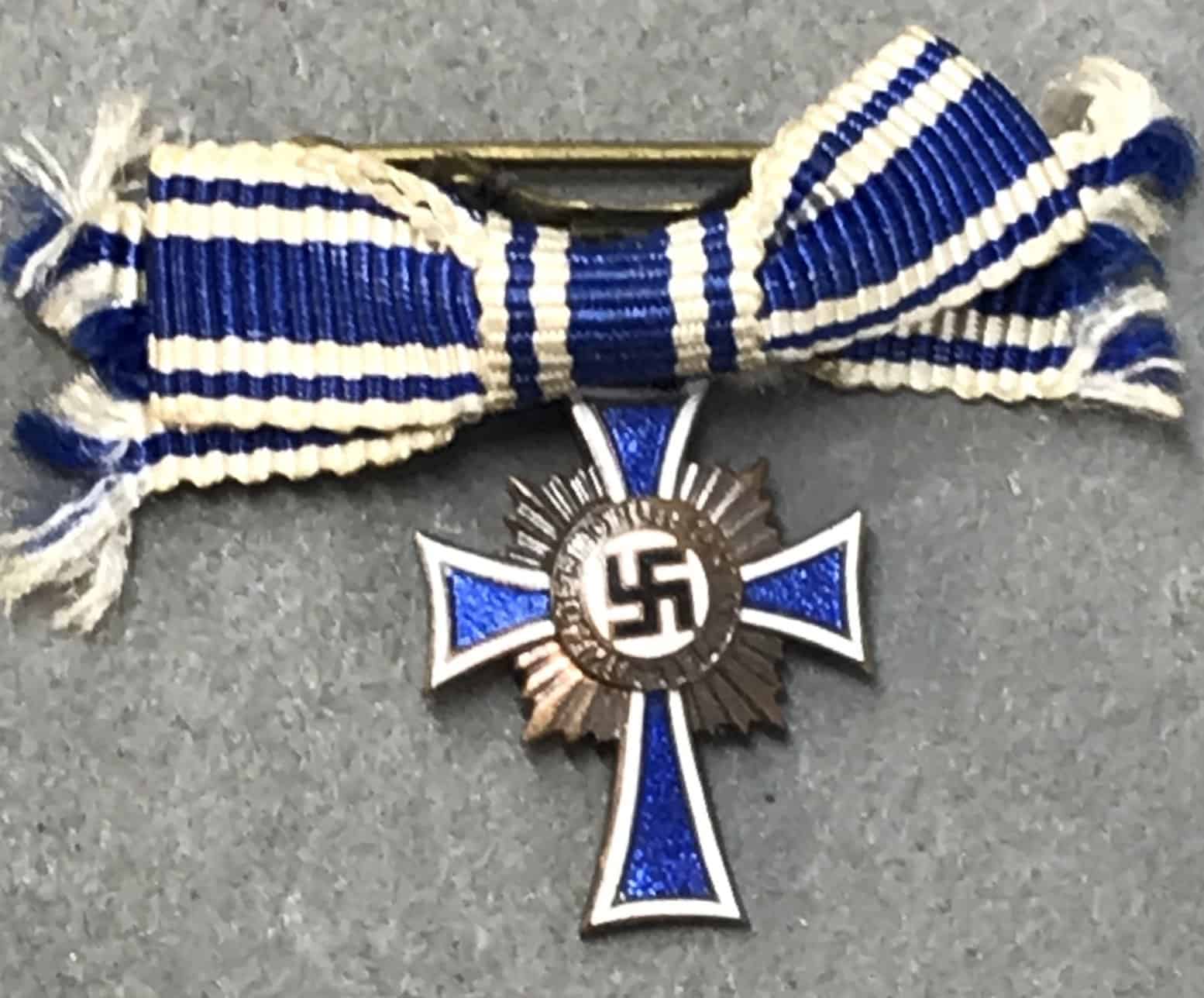 Unearth WWII German Mother’s Cross at Gettysburg Museum