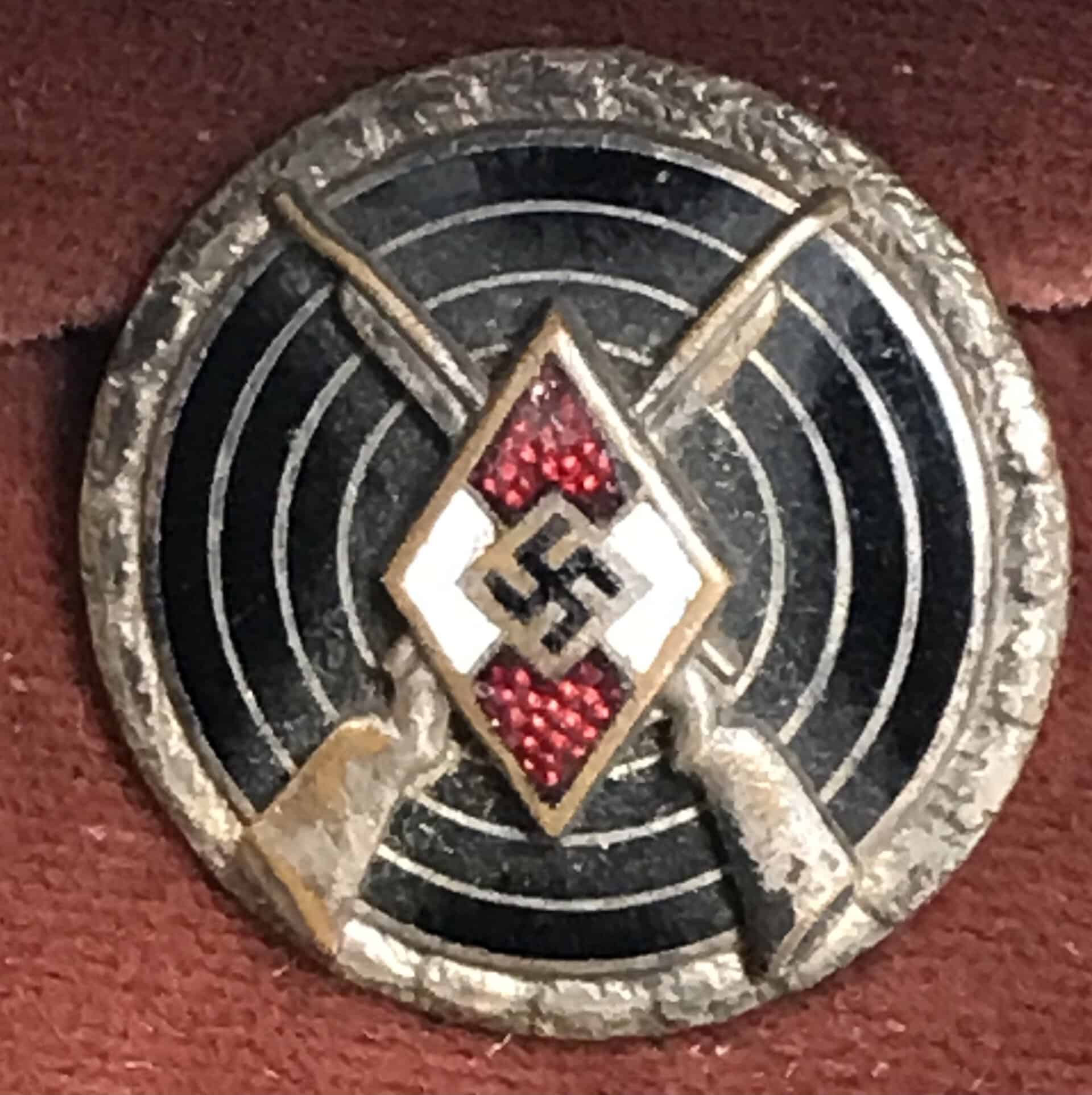 Rare WWII Hitler Youth Sharpshooter Badge - Certified