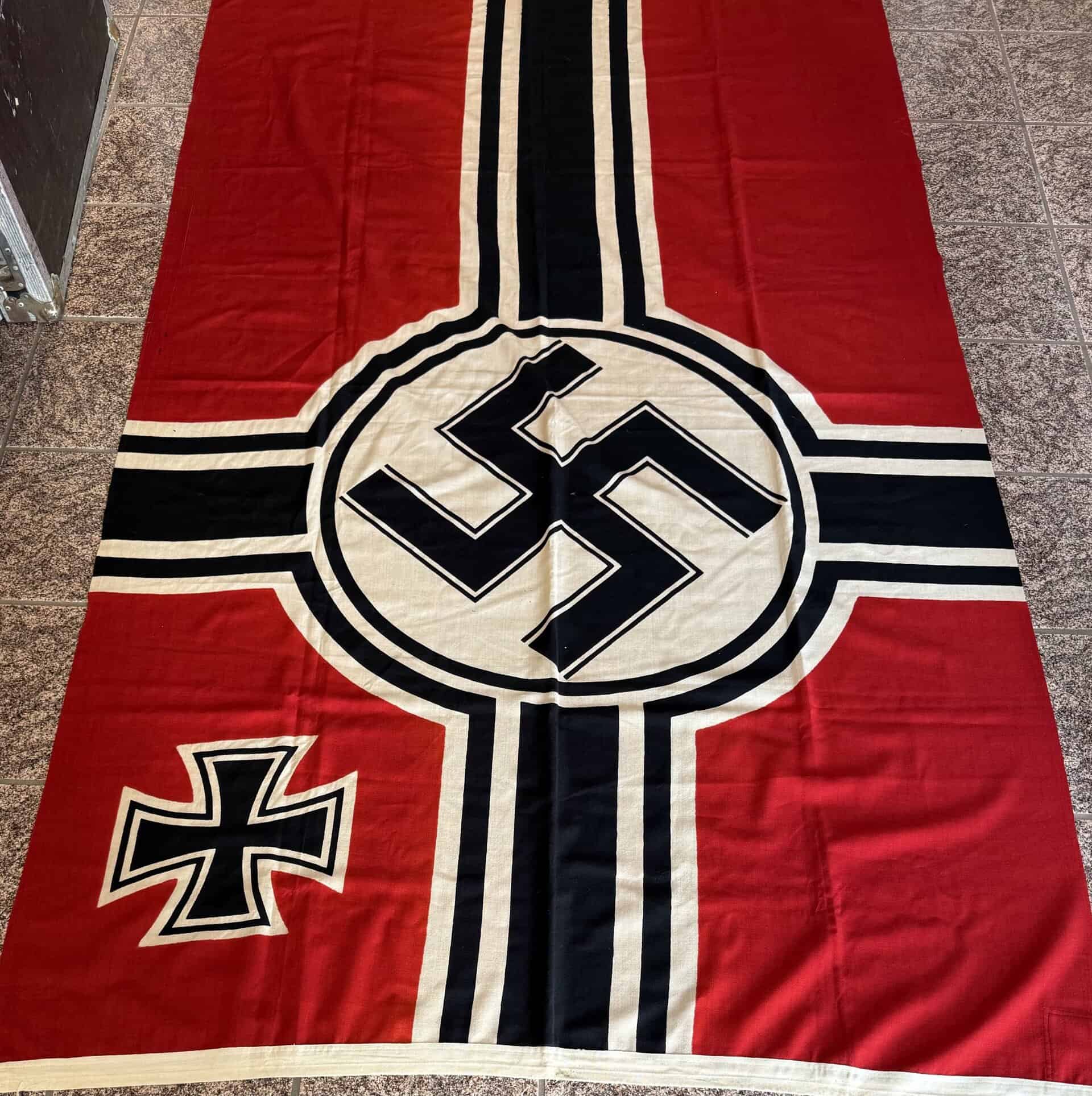Rare WWII Reichskriegsflagge – U.S. Vet Bring-Back COA