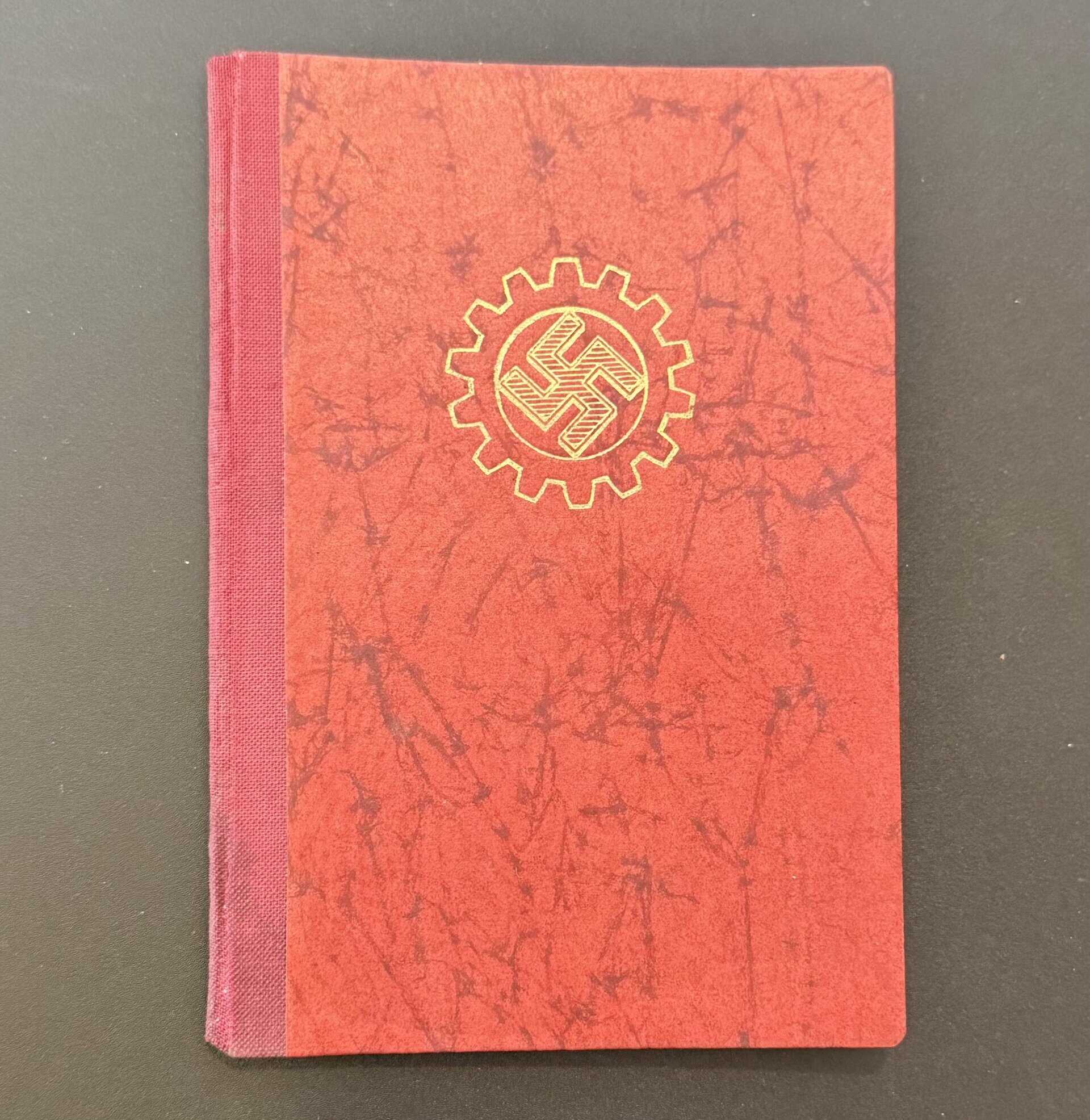 Rare Original WWII DAF Membership Book – Museum COA