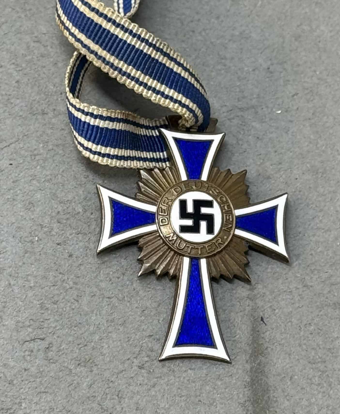 Original WWII German Mother’s Cross Bronze – COA