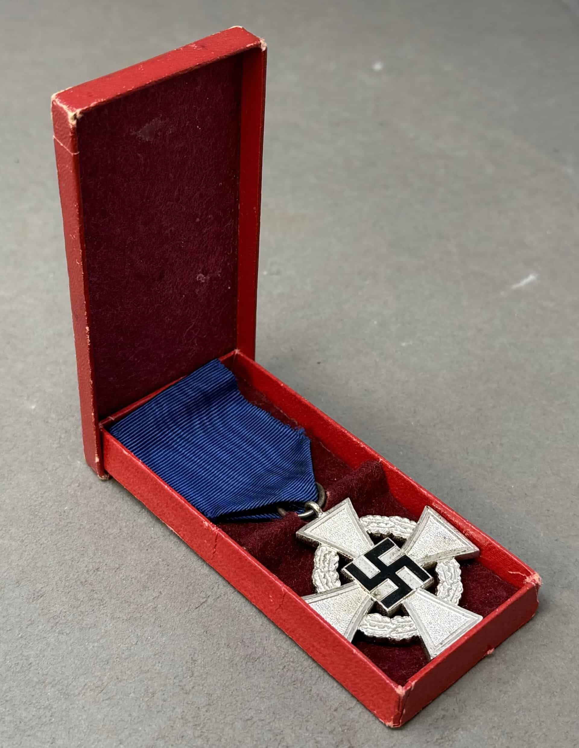 Original WWII German 25-Year Faithful Service Medal, Cased